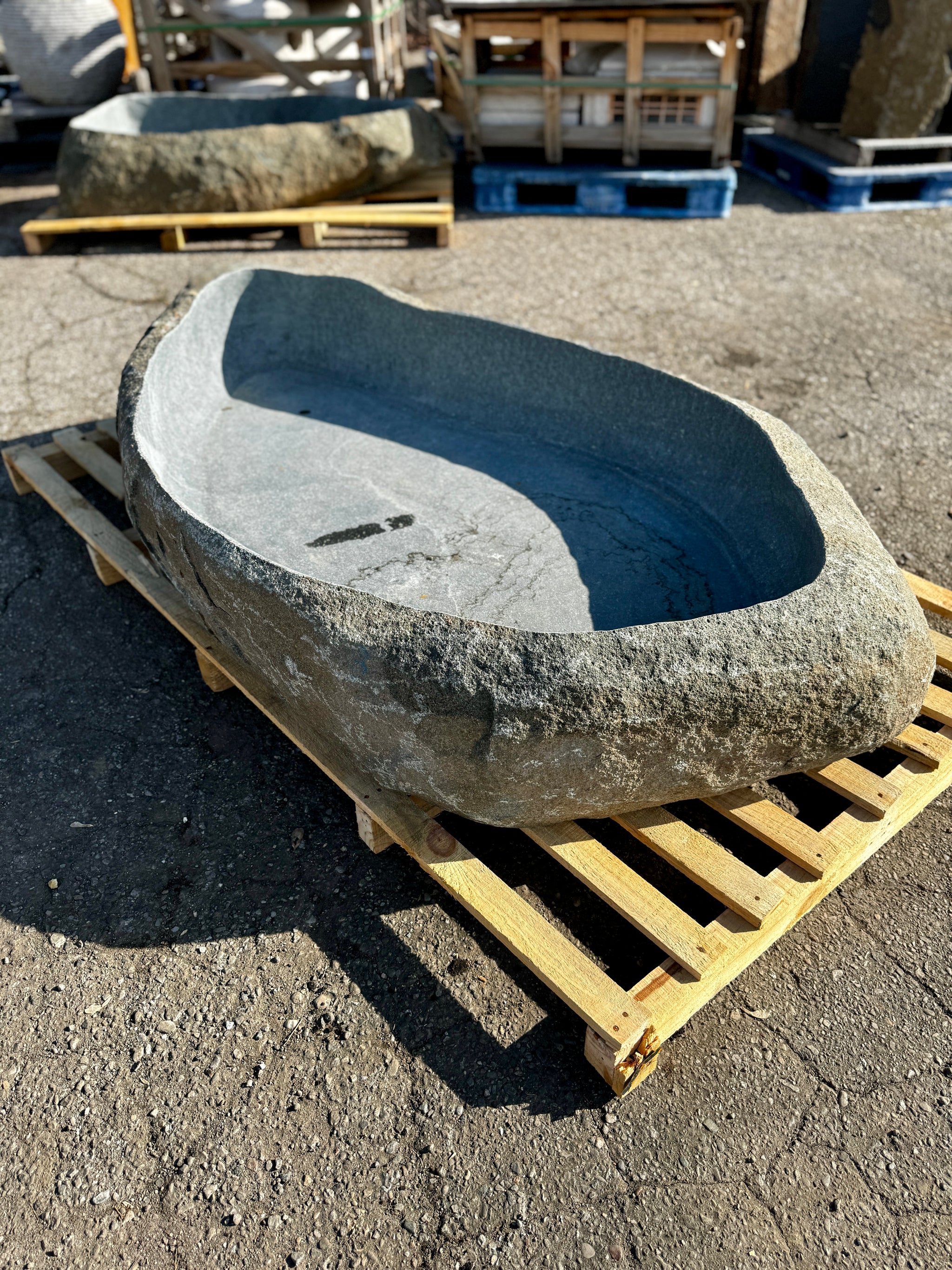 Natural granite stone basin – Rock Garden Imports