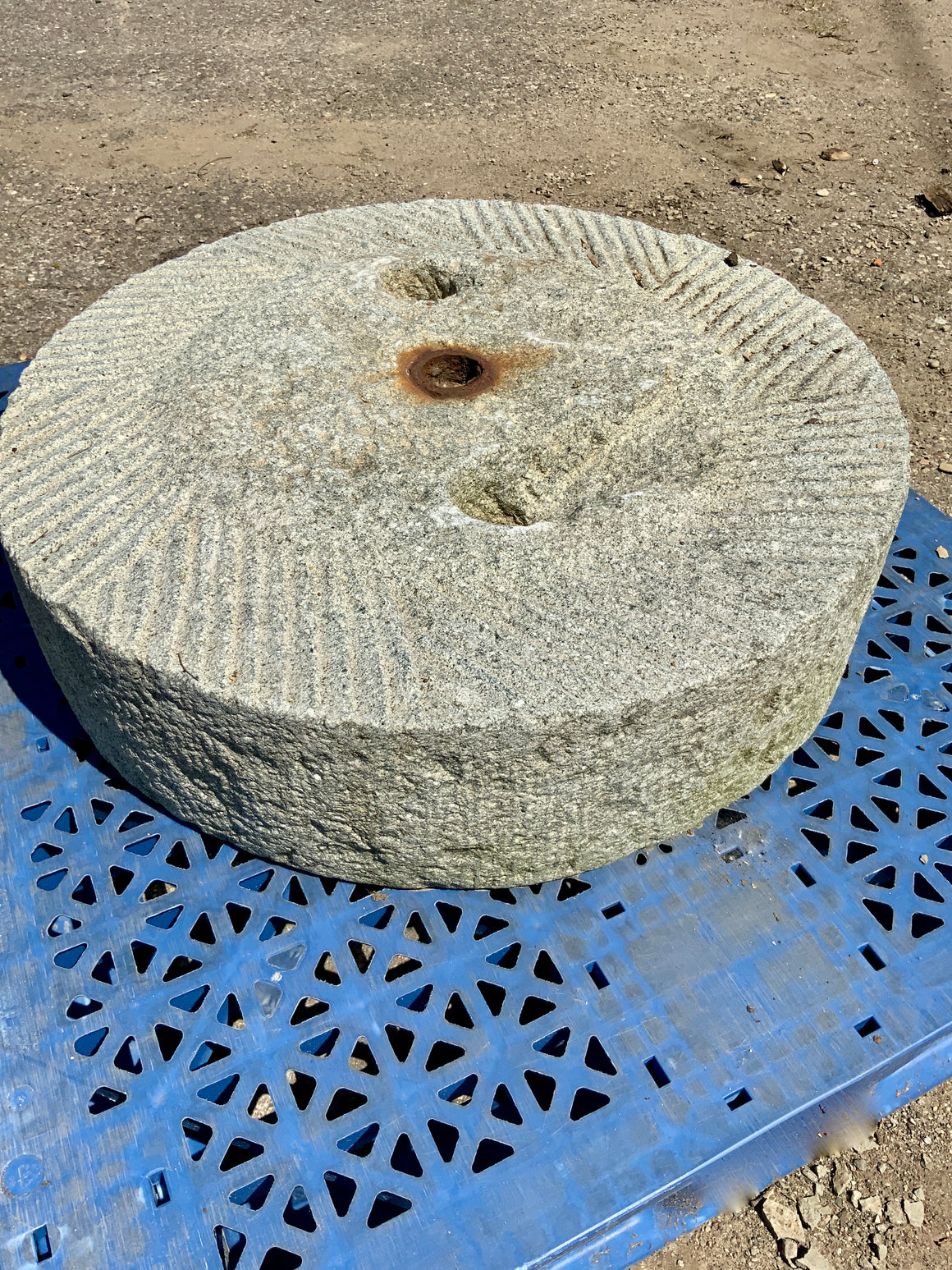 Millstone – Rock Garden Imports
